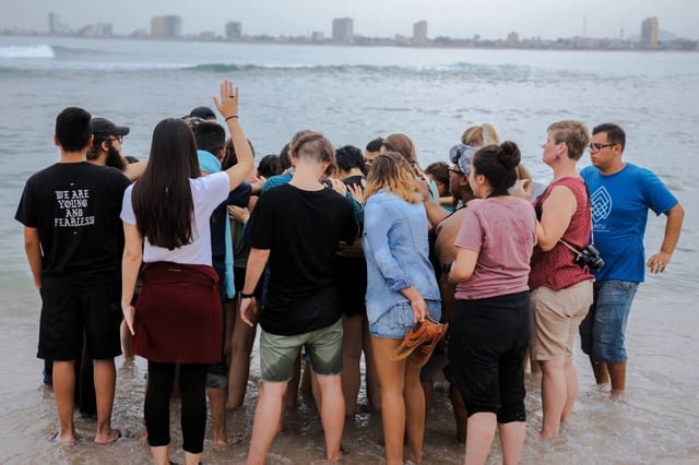 The 7 Best Things About Living in an International Community